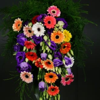 rouwboeket met lint rouwbloemen voor uitvaart in Rotterdam bestellen